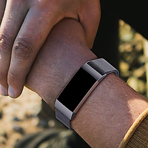 ZWGKKYGYH Compatible with Fitbit Charge 3 and Charge 4 Bands for Men Women, Stainless Steel Metal Mesh Band Magnetic Strap Replacement for Charge 4/Charge 4SE/Charge 3/Charge 3SE, Large Space Gray