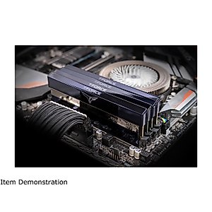 Team Group XTREEM ARGB Memory Module 32 GB 2 x 16 GB DDR4 4000 MHz