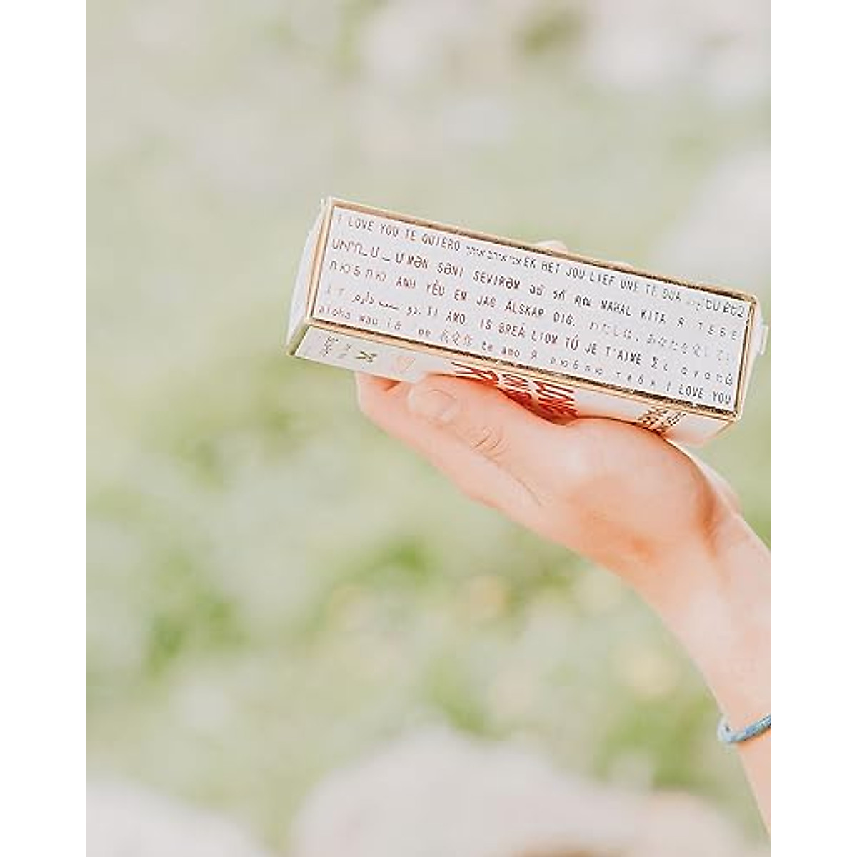 Eye Love Seduxe 30ml Pheromone Parfum- Experience the magic of sweet and seductive notes that celebrate femininity- Embrace the magic of Pheromones and live life to the fullest wherever you go.