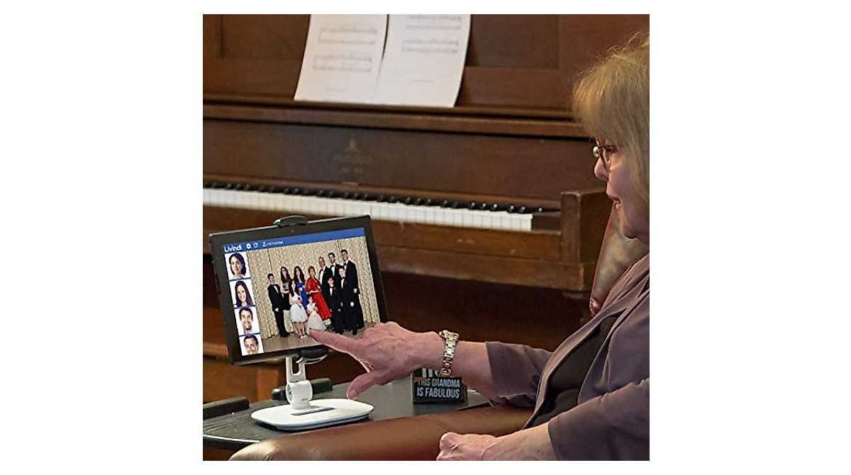 Livindi Studio Senior Monitoring System with 10-inch Tablet