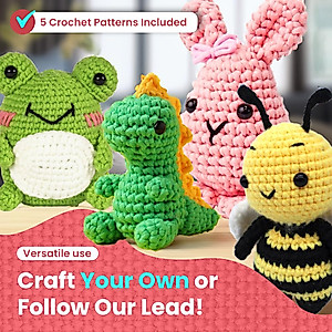 ASPECTRA Crochet Kit for Beginners – Step by Step Video Tutorials, Beginner Crochet Kit for Kids & Adults, Create Crochet Animal Kit with Easy Patterns, Hooks & Yarn, Perfect Crochet Starter Kit