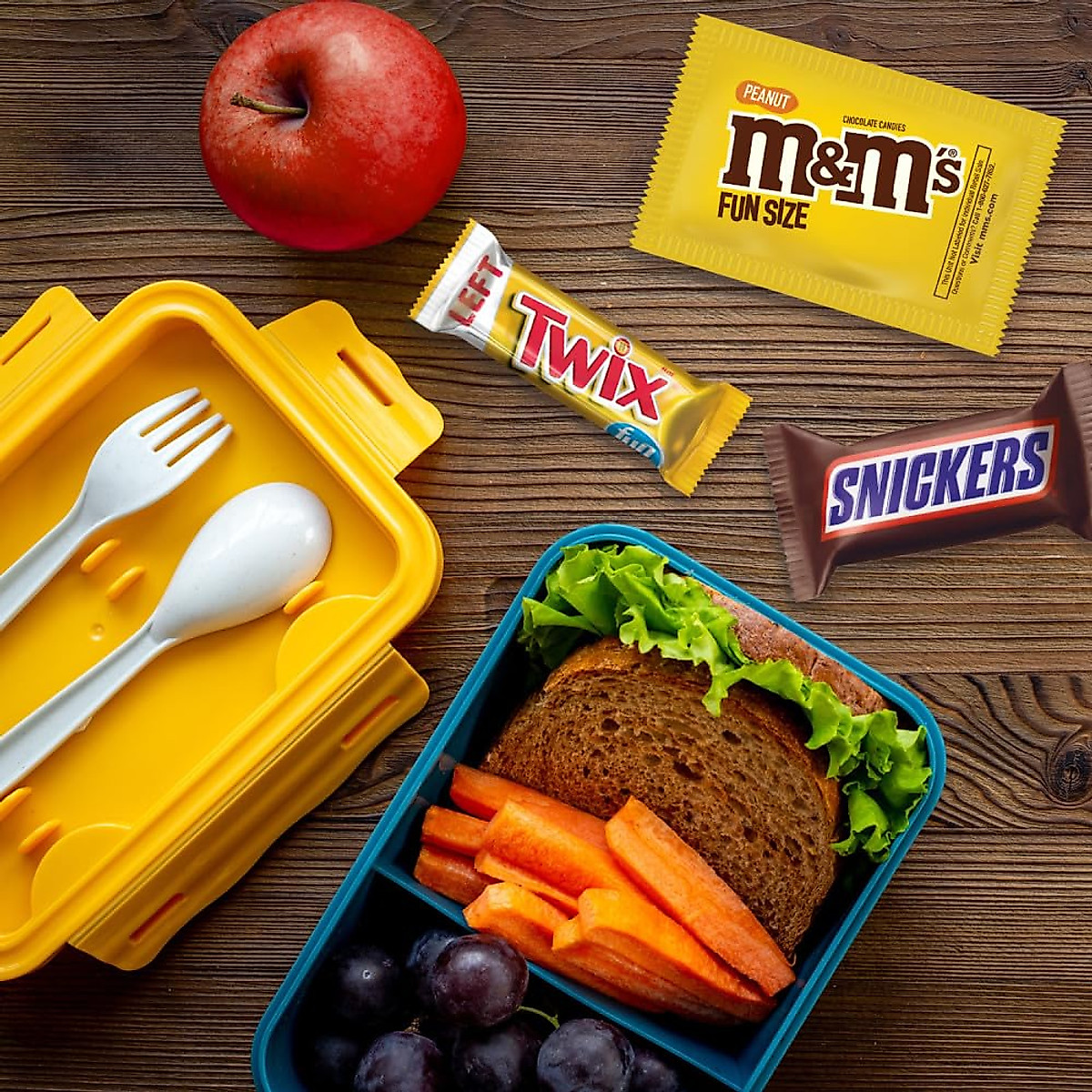 M&M'S Milk Chocolate, M&M'S Peanut, SNICKERS, TWIX & MILKY WAY Individually Wrapped Bulk Variety Pack Chocolate Candy Assortment, 45.45 oz, 90 Pieces Bag