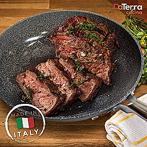 DaTerra Cucina Professional 11 Inch Nonstick Frying Pan with Lid | Italian Made Ceramic Sauté Pan, Chefs Non Stick Skillet for Cooking, Sizzling, Searing, Baking and More