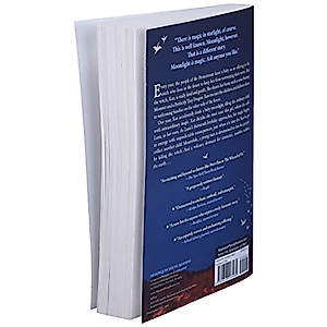 The Girl Who Drank the Moon (Winner of the 2017 Newbery Medal)