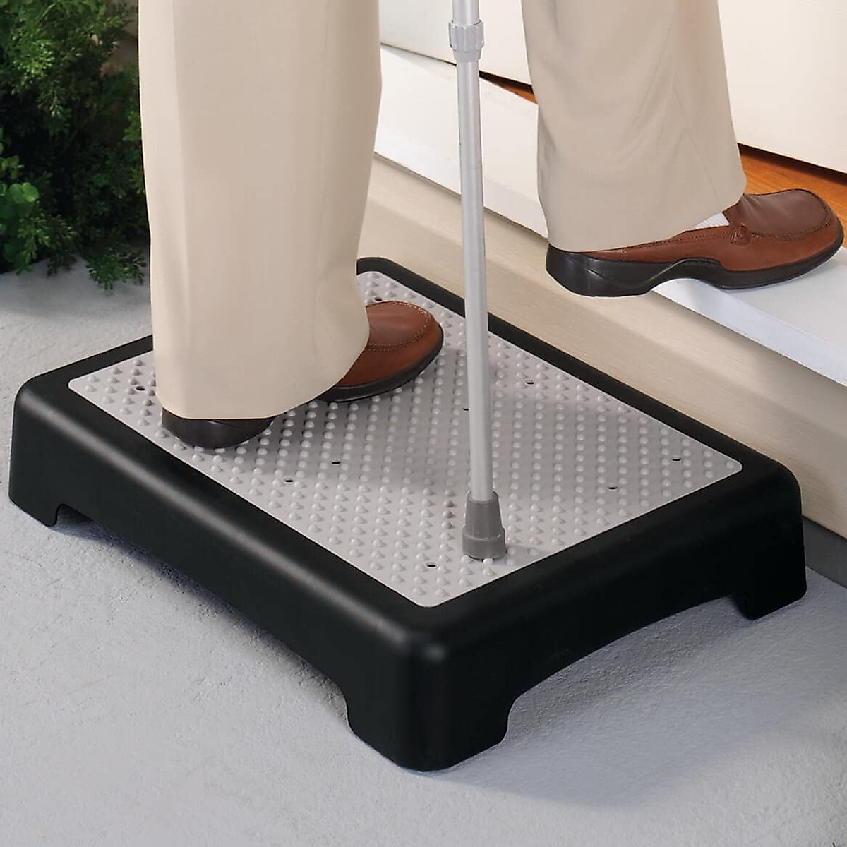 Indoor Outdoor Step Stool, 4” Portable Step Riser, Non-Slip Mobility Step Platform for Elderly & Disabled, Half Step for Stairs, Cars, Bed, Chair, Shower - Max Hold Up to 450 Lbs.