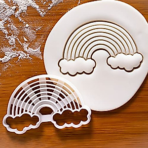 Set of 2 Rainbow cookie cutters (Designs: Kawaii Cloud and Rainbow), 2 pieces - Bakerlogy