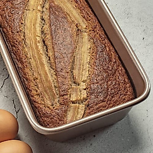 HAPPIELS Passionate Baker Premium Nonstick Bakeware 6-Piece Set, Including Round Cake Pans, 9x13 inch Cake Pan, Square, Loaf, Muffin Pan