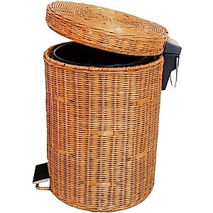 APXMMVW Nordic Creative Natural Vine Trash Bin Slow Down Silent Pedal Trash Bin with Lid Fashionable Rural Style Waste Paper Basket (Color: Yellow, Size: 5L)