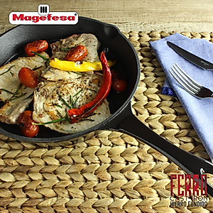 Cast Iron Skillet MAGEFESA FERRO, optimal retention and heat distribution, for all types of Cooktop, induction, oven safe, energy saving, easy cleaning, long durability (BLACK SKILLET, 10")