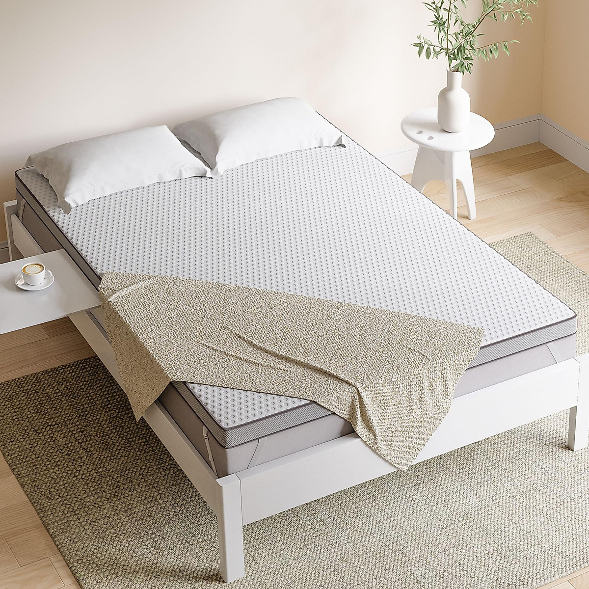 OWLLIGHT Mattress Topper, Memory Foam Gel Infused Bed Toppers with Washable Cover, High Density Dual-Layer Foam, CertiPUR-US Certified, 3 Inch (King, White)