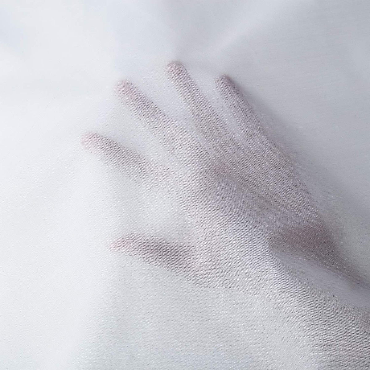 Soft and Stable Fabric Poly Cotton Broadcloth, Plain Poly Cotton Fabric, Poly Cotton Dress Craft Material for Embroidery, Embroidery Fabric Cotton, White (1.6 Yard x 1 Yard)