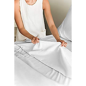 4 Piece sheet Set - Breathable & Cooling - Hotel Luxury bed sheets - Extra Soft,Deep Pockets,Easy Fit, Wrinkle Free,Comfy - White - king Size