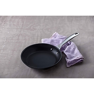 Le Creuset Toughened Nonstick PRO Fry Pan, 12"