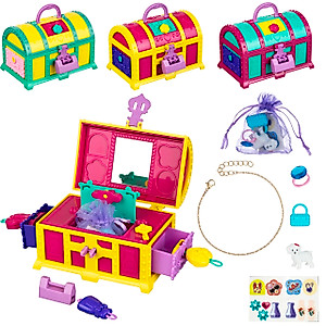 Expressions Surprise Treasure Chest - 1 Key & Lock Plastic Treasure Chest w/Assorted Fun Prizes for Kids, Mini Treasure Chest & Treasure Box Toys for Classroom