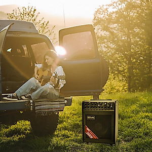 COOLMUSIC MR2 Street Monster 6-Channel 300-Watt Battery Powered Amplifier