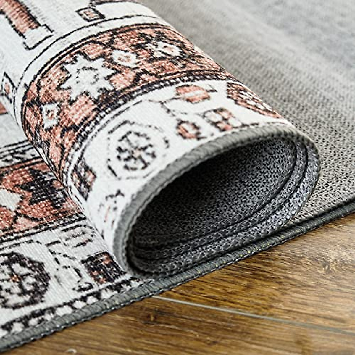 OIGAE Machine Washable Rug 5' x 7', Ultra-Thin Vintage Bohemian Medallion Area Rug, Stain Resistant Non-Slip Backing Rugs for Living Room Bedroom, Red