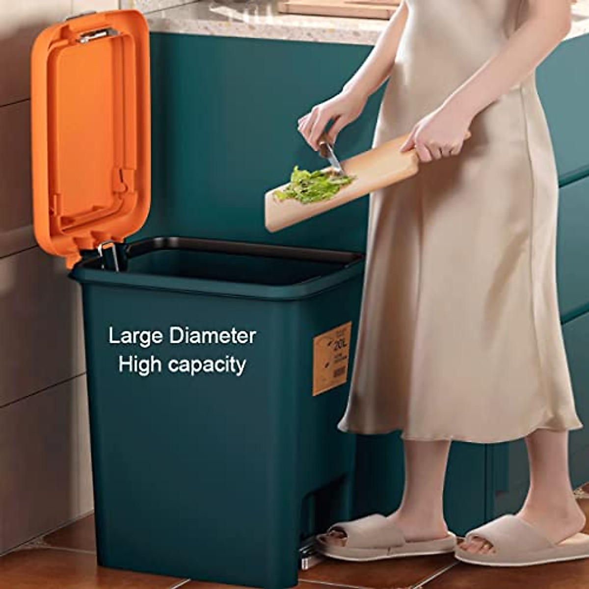 Trash bin Step-On Pedal Trash Can，Rectangular Spring Top Garbage Can with Lid，Large Plastic Garbage Bin for Bathroom Living Room Kitchen Reusable (Color : Orange)