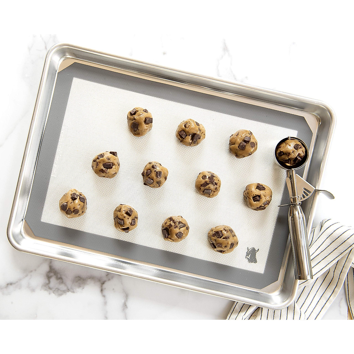 Nordic Ware Deluxe Silicone Nonstick Mat, 16 x 11 Inches, Storm Grey