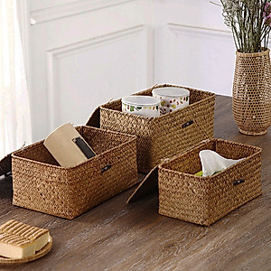 Sobotoo Wicker Storage Box with Lid, Natural Hand-woven Rattan Storage Box, Rectangular Household Organizer Boxes Shelf Wardrobe Organizer (XL)
