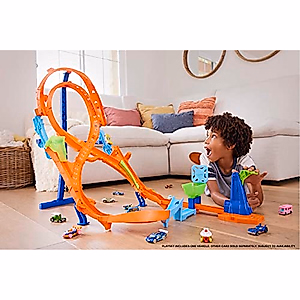 Hot Wheels Toy Car Track Set with Figure-8 Jump & 1:64 Scale Car, 2-Ft Tall Track, Connects to Other Sets