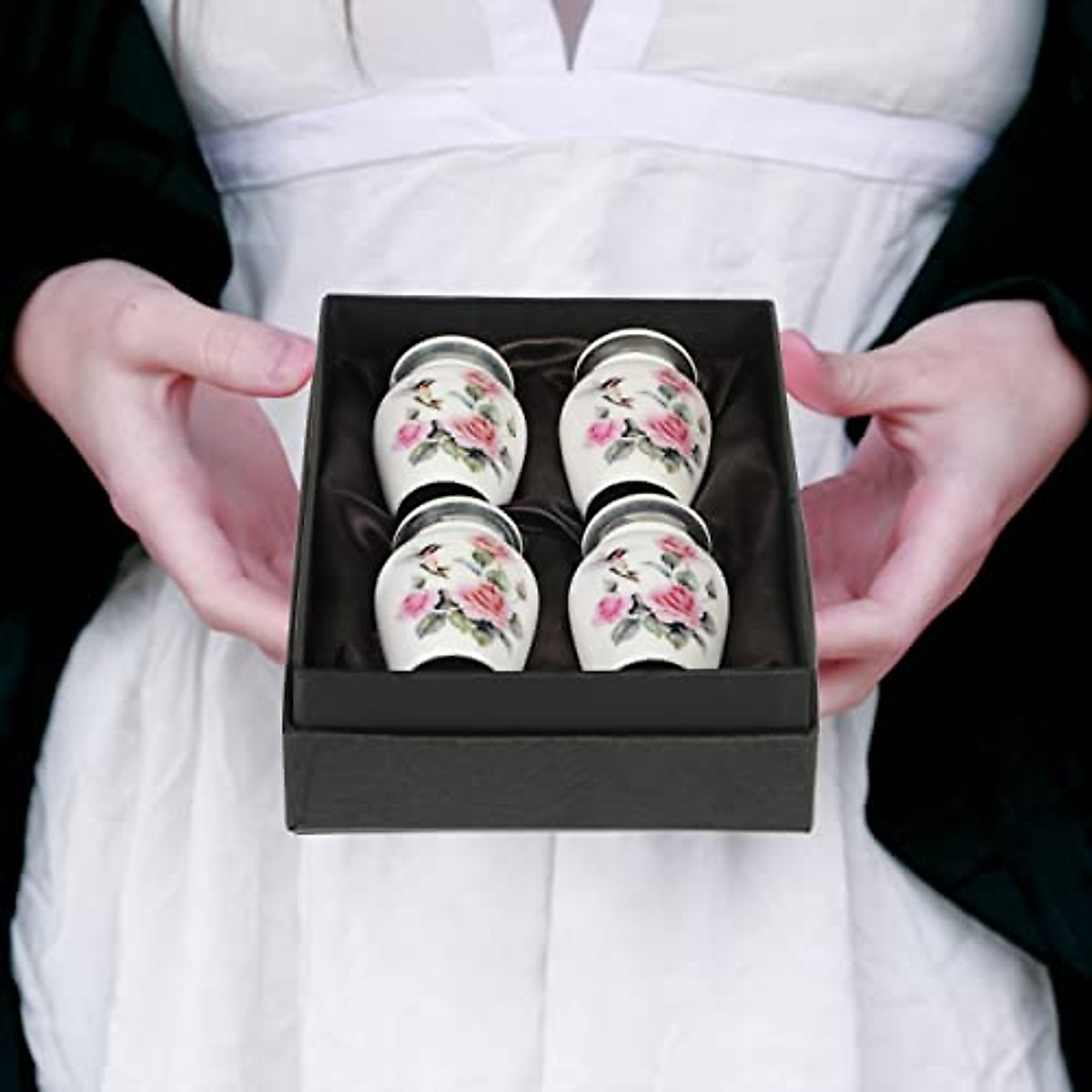 BOLD & DIVINE Small White Keepsake Urns |for Human or Pet Ashes | Mini Urns Set of 4 Hummingbird