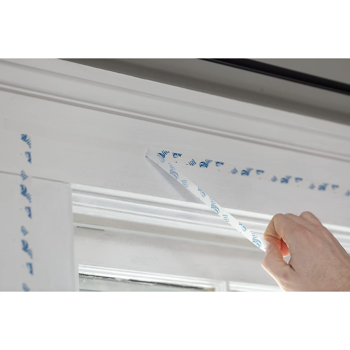 Duck Brand Window Insulation Kit - Winter Window Seal Kit Fits up to 10 Windows - Rolled Shrink Film Cuts to Size for Easy Indoor Installation - Window Tape Included - 62 In. by 420 In.- Clear