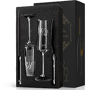 VARLKA Wedding Cake Knife and Server Set, Champagne Flutes Engraved Mr and Mrs for Wedding, Bride and Groom Toasting Flutes, Engagement Gift Wedding Reception Supplies (Clear Diamonds)