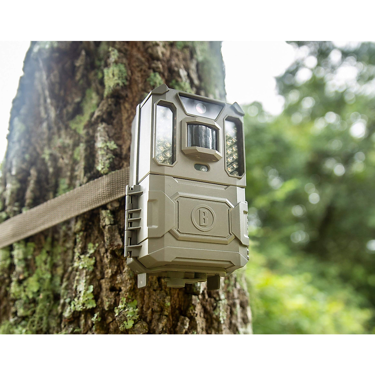 Bushnell Prime Low Glow Trail Camera - 24MP Image Quality, 1080p HD Video, Advanced Sensor Technology for Clear Nighttime Captures, Brown