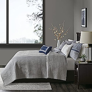 Madison Park King Quilt Set Lustrous Jacquard & Glitter Accent Coverlet Set for King Size Bed - All Season, Lightweight King Quilt Set, Shams, Decorative Pillow, King/Cal King Chevron Grey/Navy