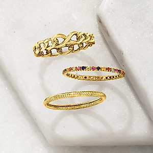 Ross-Simons RS Pure Italian 14kt Yellow Gold Infinity Symbol Curb-Link Ring. Size 6