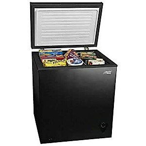 Arctic King Chest Freezer 5 cu ft (Black)
