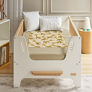 Ykklima Baby Changing Pad, Cute Cartoon Giraffe Animal Change Mat for Diaper Change Waterproof Cotton Portable Reusable Washable for Home & Travel (20 x 28 Inches)