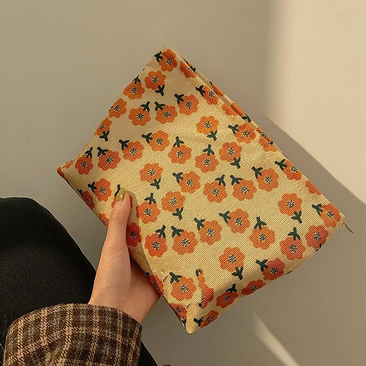 SxoSyo Cosmetic Bags for Women Makeup Bag Large Capacity Purse Travel Toiletry Zipper Storage Pouch Make up Brushes Organizer for Gifts (Orange, flower)