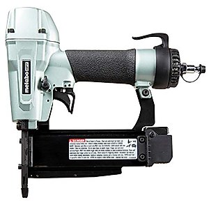Metabo HPT Pin Nailer Kit | Pro Preferred Brand of Pneumatic Nailers | 23 Gauge | Accepts 1/2-Inch to 2-Inch Pin Nails | Ideal for Paneling, Small Molding, & Fine Trim Work | Built-In Silencer | NP50A
