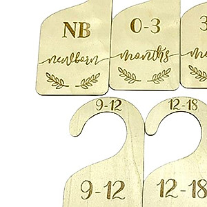 Gazechimp 7Pcs Wooden Baby Closet Dividers Infant Wardrobe Divider Cloth Size Organizers Cloth Organizer Hanger Dividers for Living Room