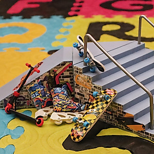 Finger Mini Skateboards and Tech Skateboards Deck,with 2 Fingerboards Skateboards,Suitable for Fingerboard Training Best Gift Ideas for 5 6 7 8 Year Old Teenage Girls/Boys (Standard Edition)