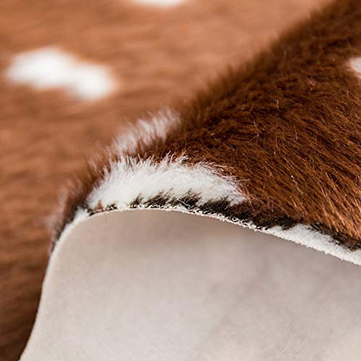 Faux Deer Rug Cowhide Rug Animal Rug Deer Print Rug Faux Cow Hide Western Area Rug Sika Deer Animals Mat Carpet for Home Living Room(5x6ft)