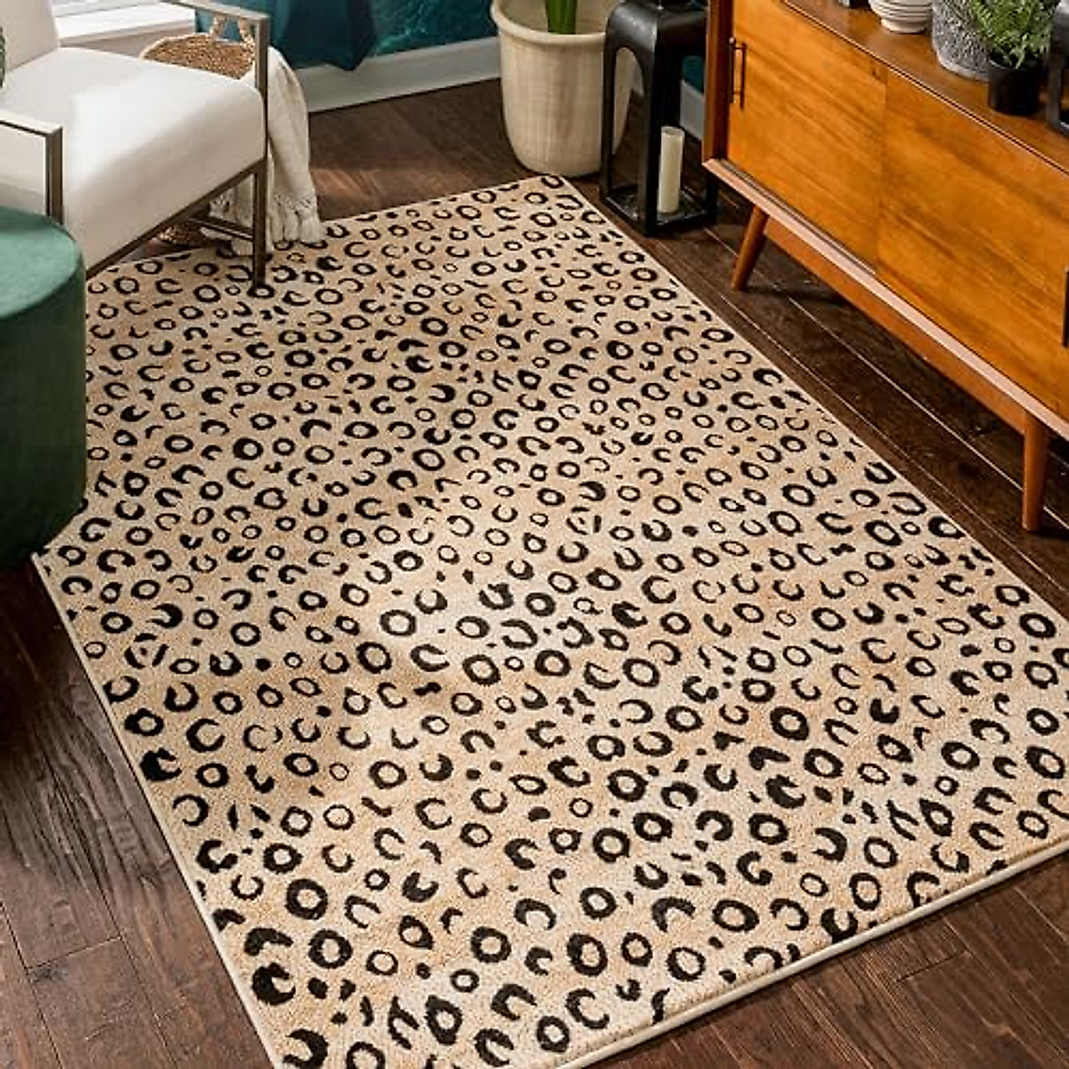 Well Woven Dulcet Leopard Black Ivory Animal Print 7'10" x 9'10" Area Rug