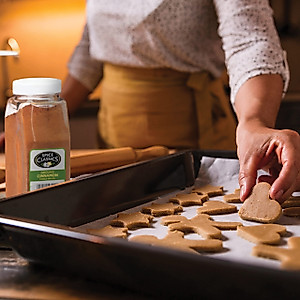 Spice Classics Ground Cinnamon, 18 oz - One 18 Ounce Container of Ground Cinnamon Powder, Perfect in Desserts, Hot Tea, Cider, Meat Rubs, and More