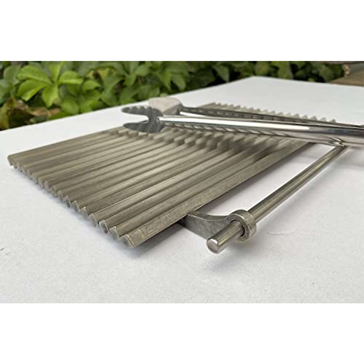 MOTOES Hibachi Grill Metal Portable Fire Pit, Outdoor Fire Pit, Backyard Fire Pit Bowl, Stainless Steel Charcoal Grill Kebab BBQ Portable Grill, 24''x 8'' inch Height : 5.5'' inch