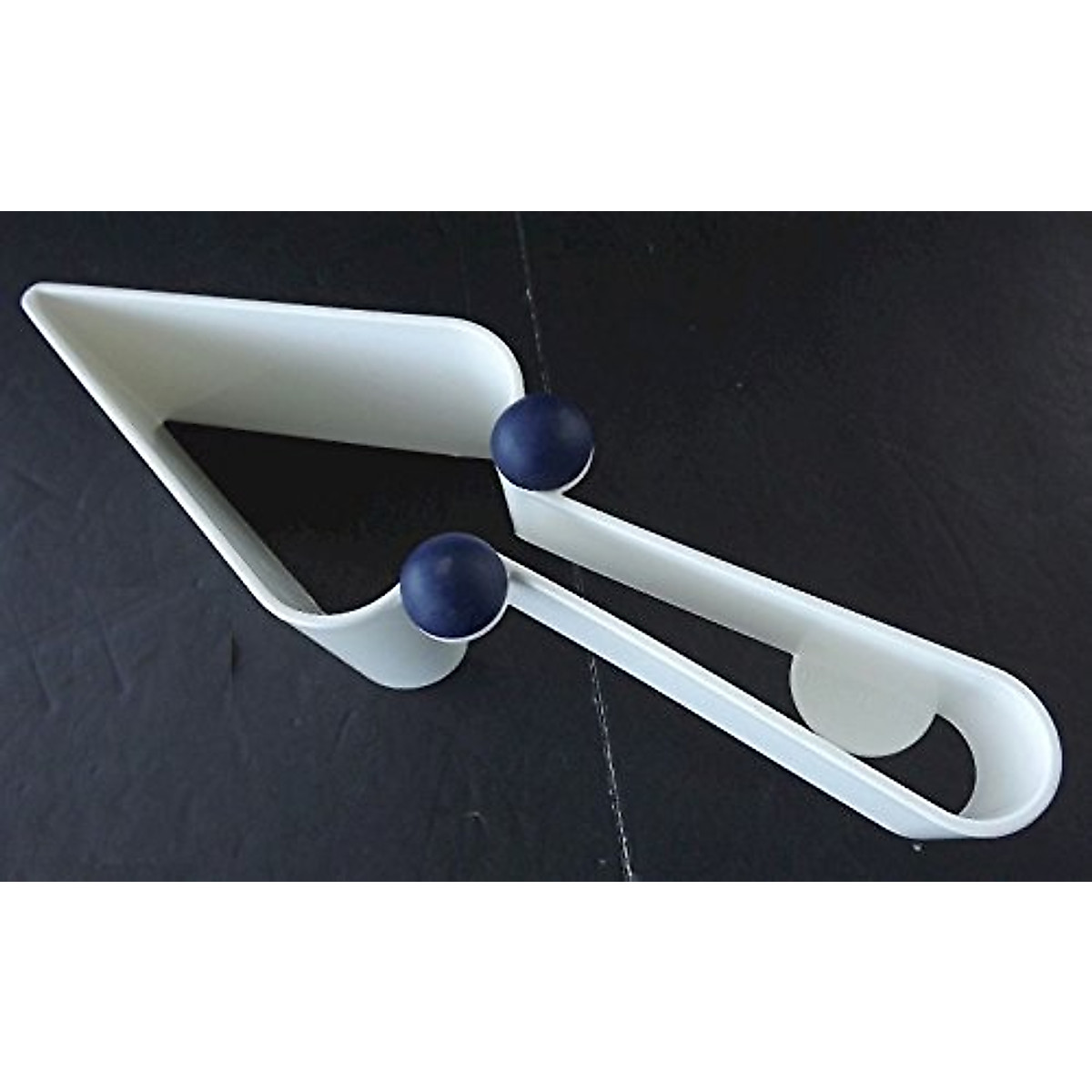 Tupperware Piece O Pie Wedge Shape Pie or Cake Cutter Server Bold N Blue