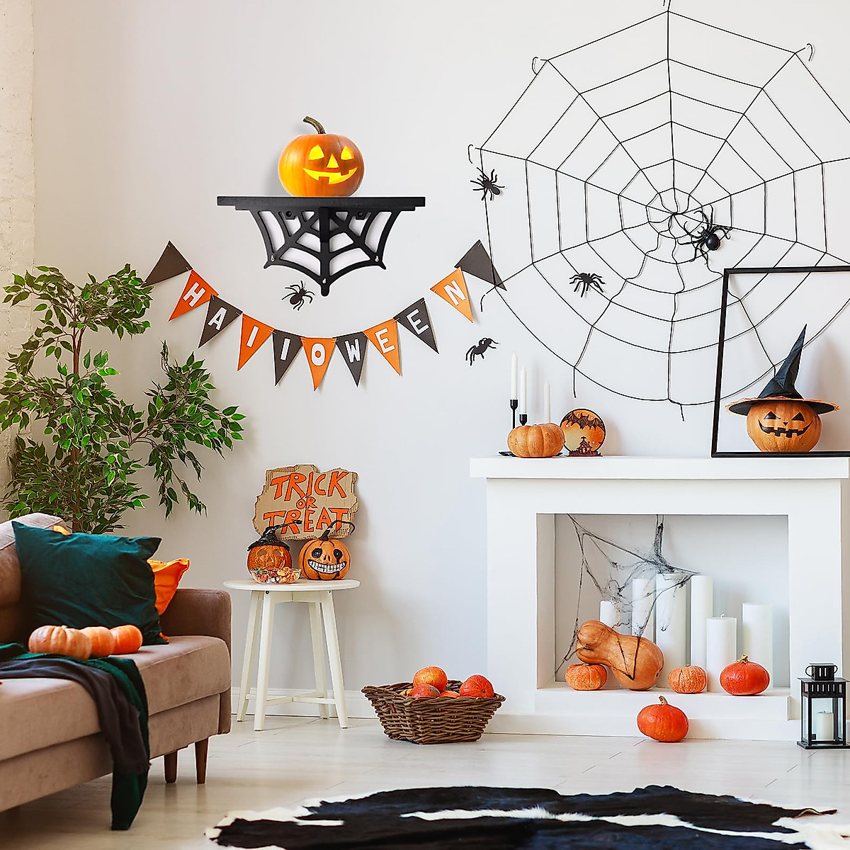 Mornex 1 Pcs Spider Web Floating Shelf for Halloween Wall Decor, Gothic Halloween Home Decor Indoor Shelf Decor to Display Figurines, Black