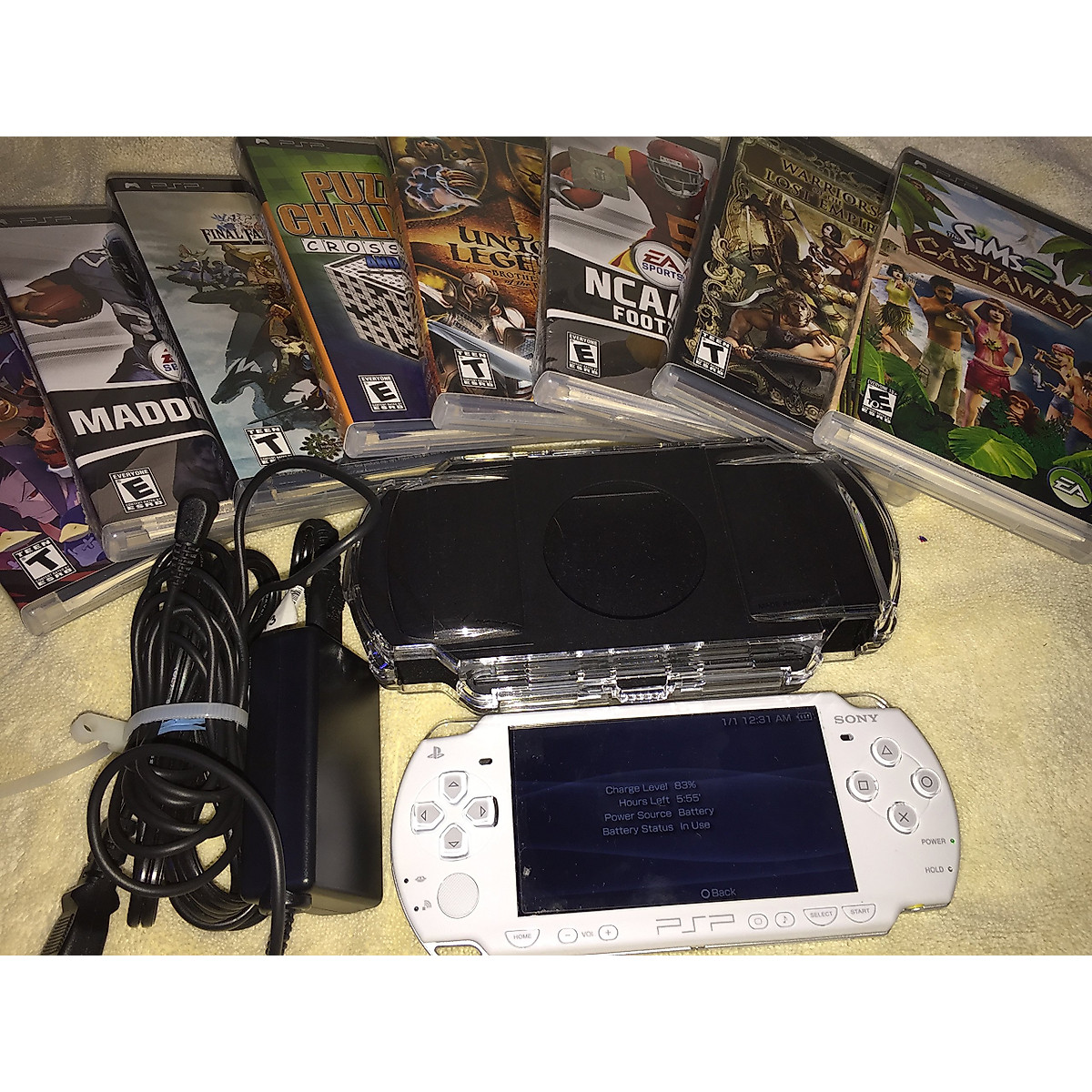 PlayStation Portable Limited Edition Star Wars Battlefront Renegade Squadron Entertainment Pack - Ceramic White