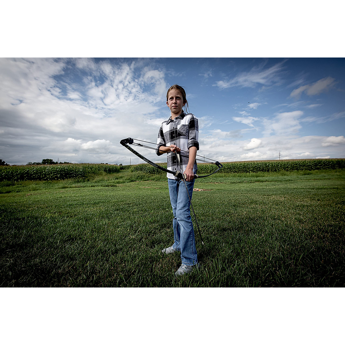 Barnett Vertigo Compound Bow, Youth Bow Ages 7-10, with 2 Junior Arrows, Arrow Rest, Mossy Oak Bottomland Camo