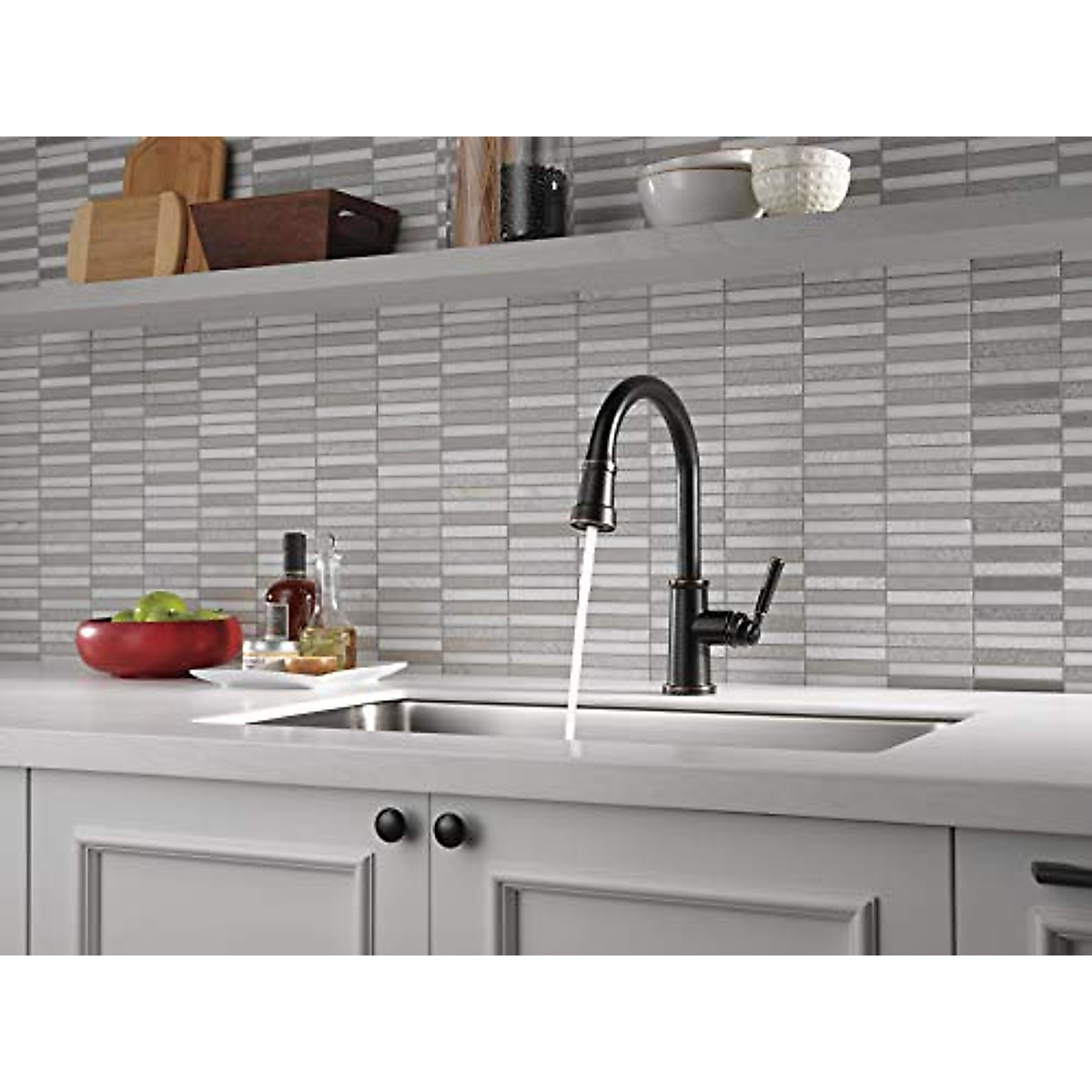 Peerless Westchester Single-Handle Kitchen Sink Faucet with Pull Down Sprayer, Oil-Rubbed Bronze P7923LF-OB