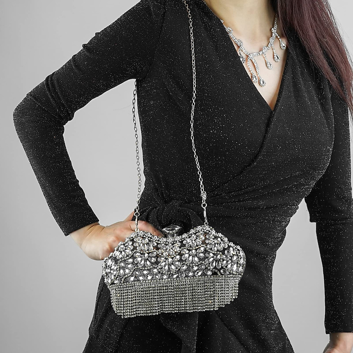 Olixi Black Clutch Purse for Women Evening Bag Lip Shape Sparkling Glitter Luxury Purse Bag with Chain Fashion Tassel Handbag for Wedding Party Cocktail Prom Formal