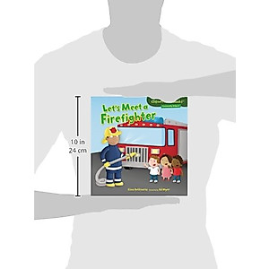 Let's Meet a Firefighter (Cloverleaf Books ™ ― Community Helpers)