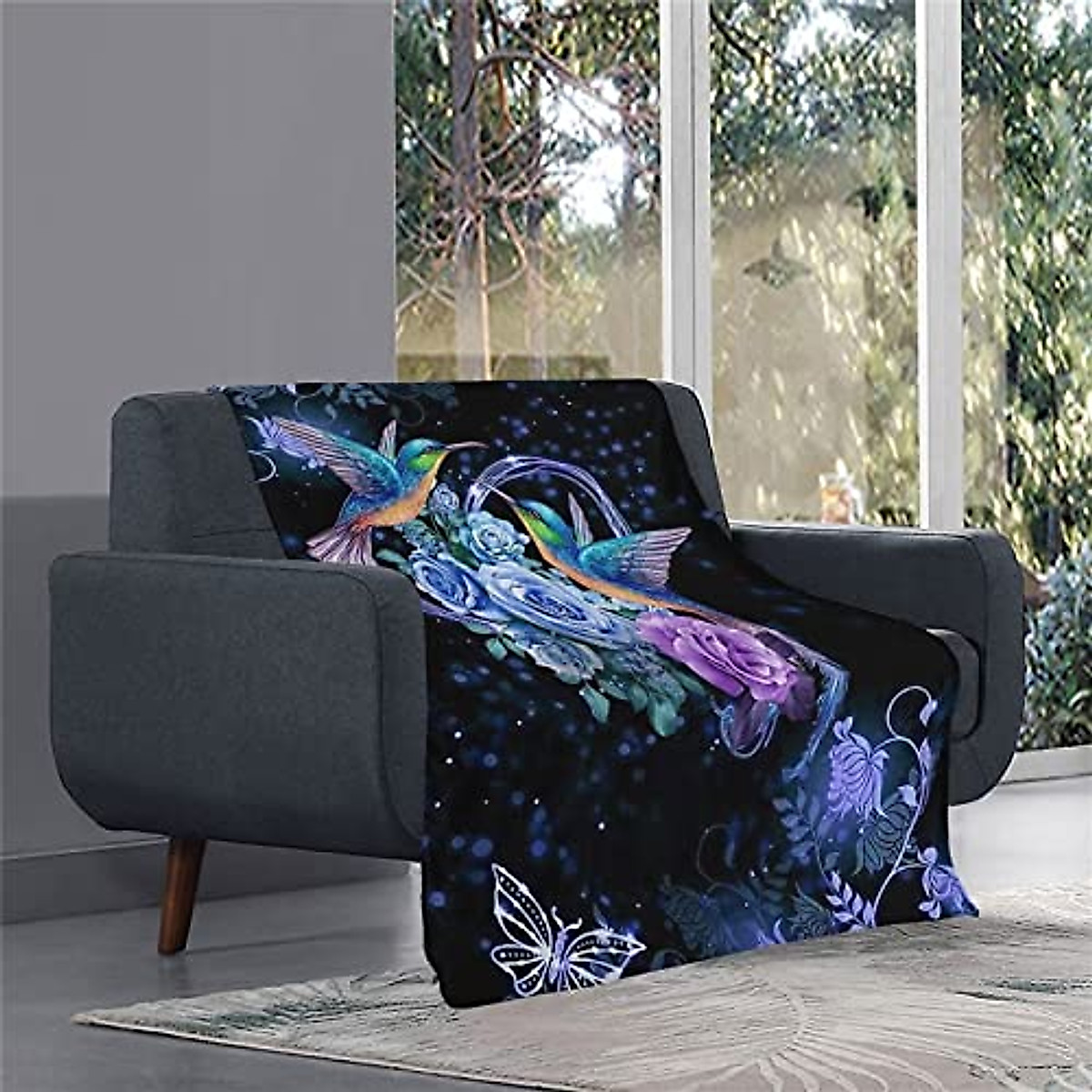 DISNIMO Hummingbird Throw Blanket for Couch Sofa Bed, Rose Blanket Plush Fleece Kids Adults Blanket Soft Cozy Sherpa Blankets 55.1x70.9inch