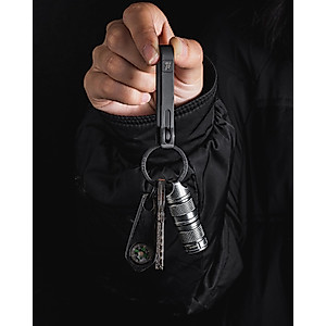 FEGVE Titanium Key Belt Clip Keychain Clip for Men, Belt Loop Key Ring Chain Holder Key Hook for Pants Purse-(black/1pcs)