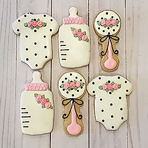 Fangleland Bee Themed Cookie Cutters, 8 Pack Bumble Bee Baking Molds Stainless Steel Biscuit Sandwich Cake Cutter Set for Baby Shower Party Supplies Favors